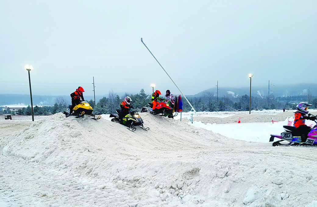 Michigan Sno-X Opens Their 2022-2023 Season — Michigan Snowmobiler & ORV